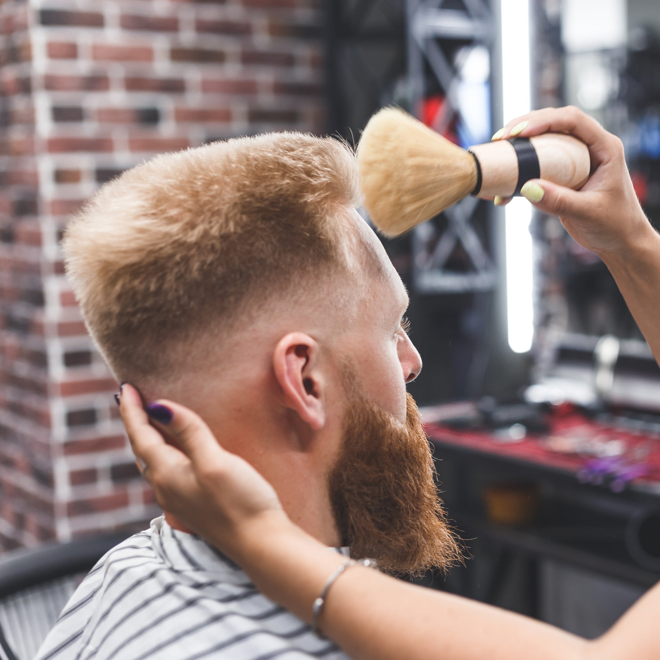 barber beard shape up